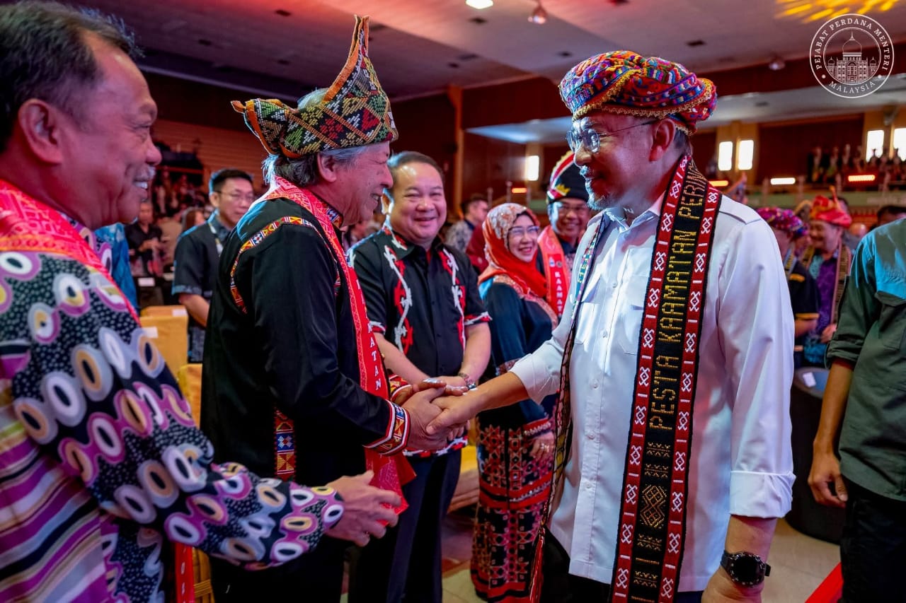 Wow! Pesta Gawai Dayak di Sabah 2025 Dianggarkan Hampir Rp 20 Miliar ...